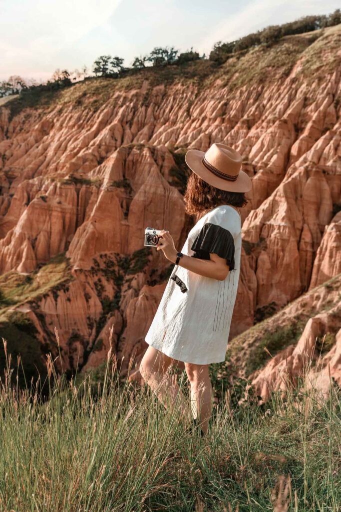 Romania unique attractions | The Red Ravine (Râpa Roșie)