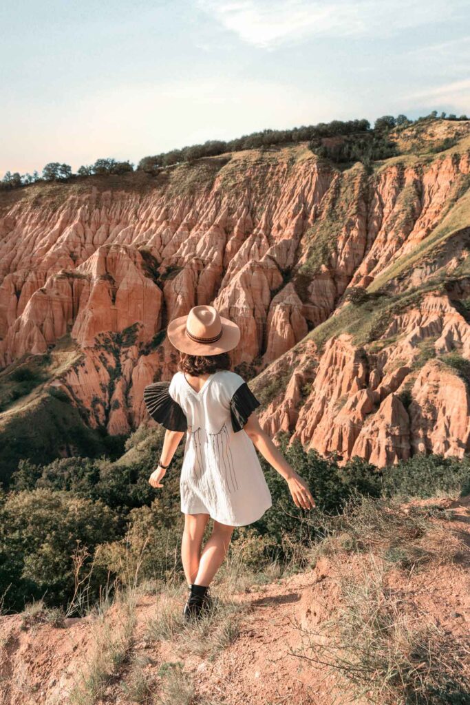 Romania unique attractions | The Red Ravine (Râpa Roșie)